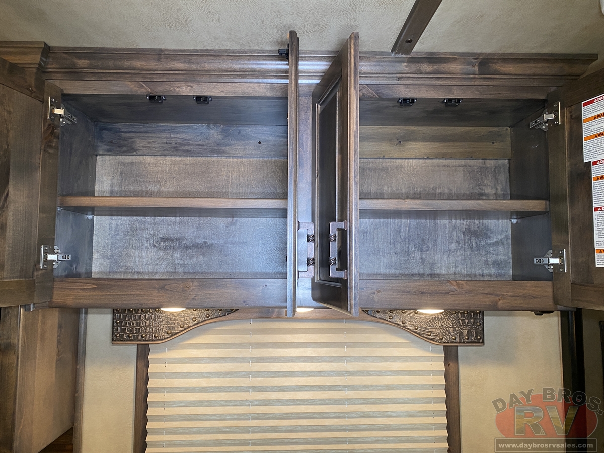 2022-Bloomer-Trailers-The-Evolution-Trail-Boss-511787 | London ...